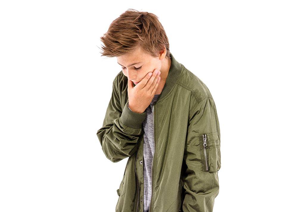 Liam Lis Premieres New Track “If You Fall” | secretfangirls
